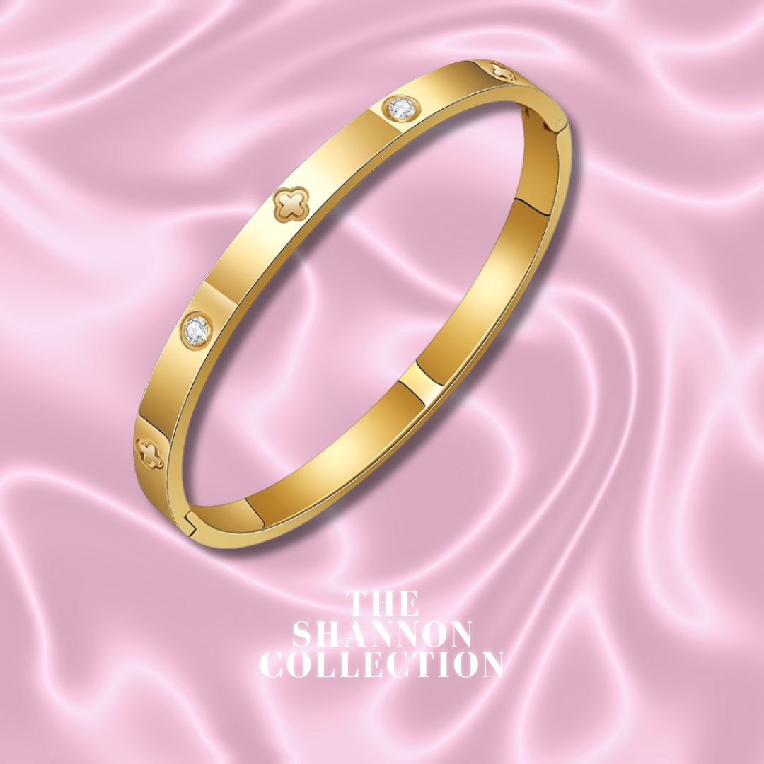 'LUCKY ME’ 18K GOLD PLATED STAINLESS STEEL BANGLE – The Shannon Collection