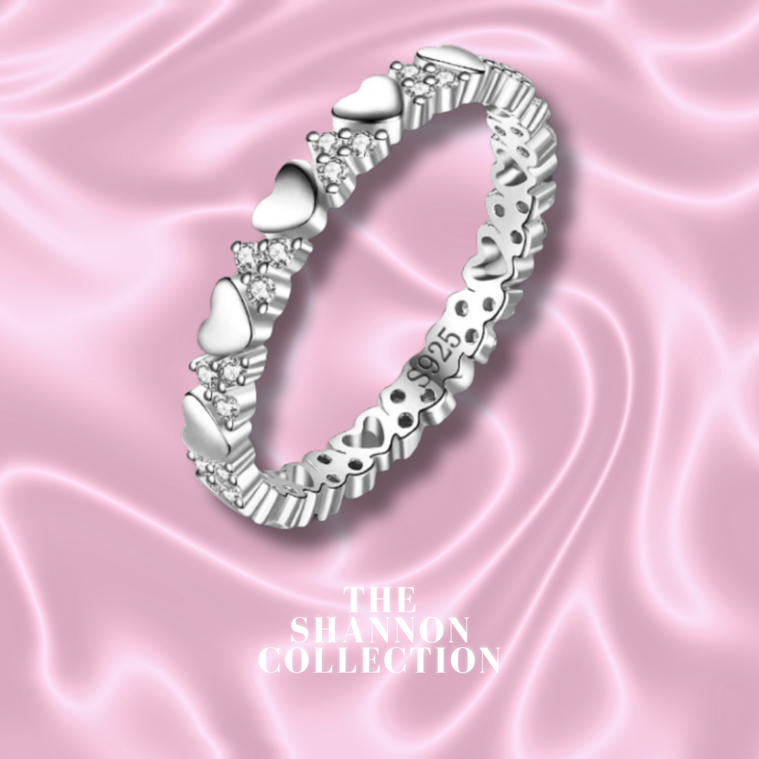 'LOVE ME, LOVE ME NOT’ STERLING SILVER RING – The Shannon Collection
